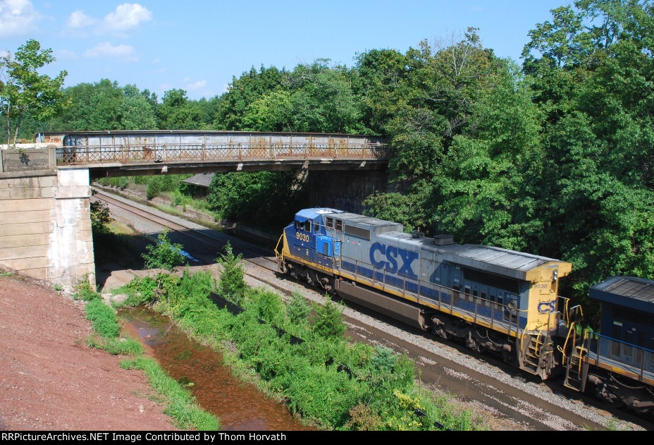 CSX Q418 is seen about to pass beneath the Route 206 bridge